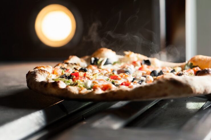 How to Keep Pizza Warm at a Party? 2023 - Complete Guide
