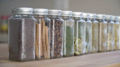 10 Best Spice Jars To Hold All Your Seasonings 2023 – Keep Them Fresh!
